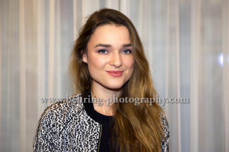 josephin busch das interview mit der sängerin und schauspielerin